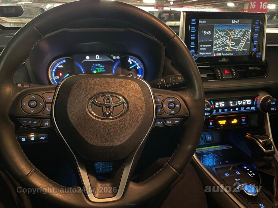 Grey Toyota RAV4 2019 in Tallinn, with an engine capacity of 2.50 L and mileage of 95 thousand km for 30900 €, photo 11 on AUTOMOTO.COM.LV