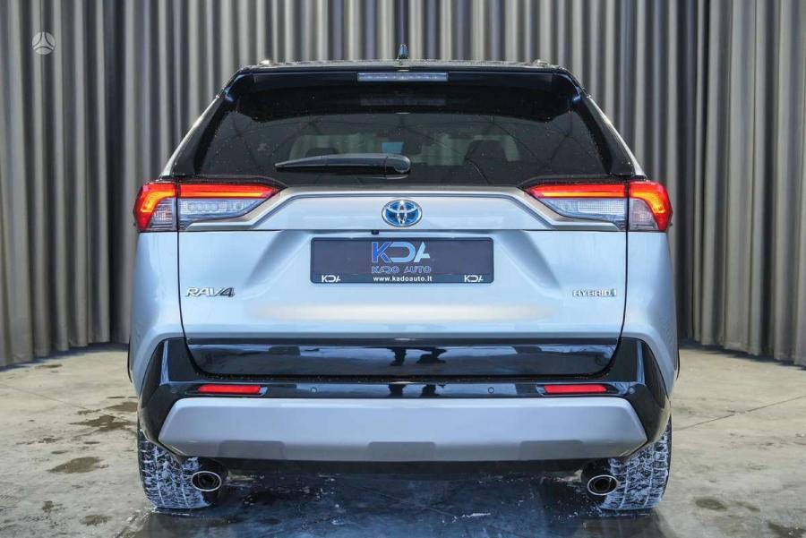 Pelēks Toyota RAV4 2019 Marijampole, ar dzinēja tilpumu 2.49 L un nobraukumu 214 tūkst. km par 23450 €, foto 10 vietnē AUTOMOTO.COM.LV