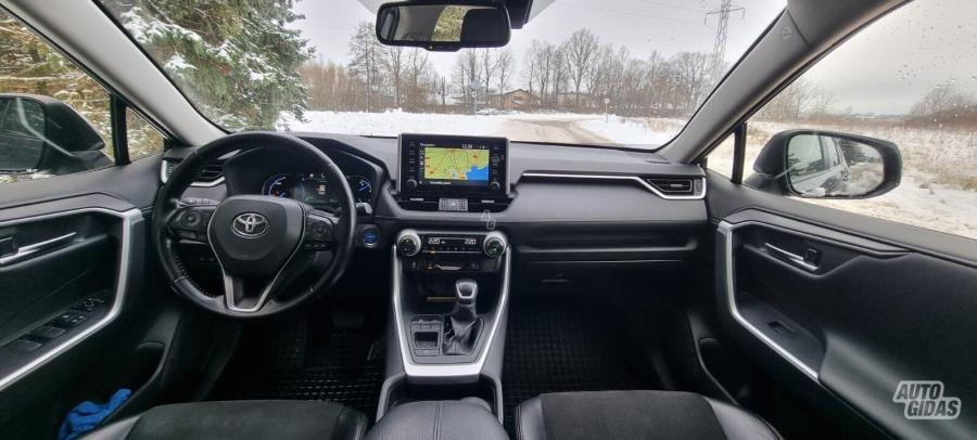 Pelēks Toyota RAV4 2019 Kauņa, ar dzinēja tilpumu 2.50 L un nobraukumu 123 tūkst. km par 23700 €, foto 11 vietnē AUTOMOTO.COM.LV