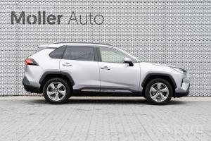 Pelēks Toyota RAV4 2019 Rīga, ar dzinēja tilpumu 2.00 L un nobraukumu 75 tūkst. km par 25400 €, foto 6 vietnē AUTOMOTO.COM.LV