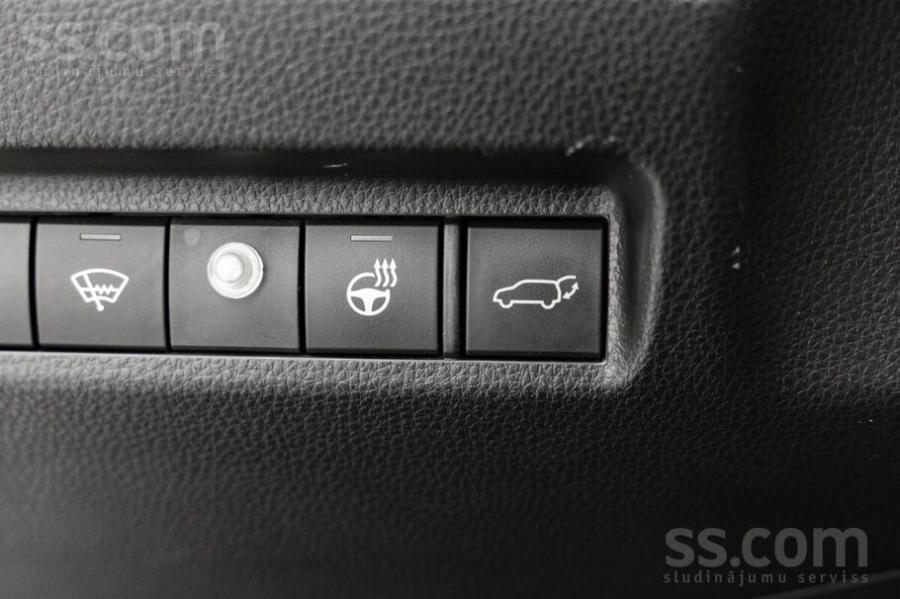 Pelēks Toyota RAV4 2019 Rīga, ar dzinēja tilpumu 2.00 L un nobraukumu 75 tūkst. km par 25400 €, foto 10 vietnē AUTOMOTO.COM.LV