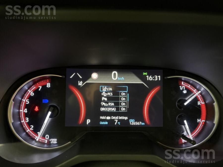 Pelēks Toyota RAV4 2019 Ventspils, ar dzinēja tilpumu 2.00 L un nobraukumu 127 tūkst. km par 21990 €, foto 20 vietnē AUTOMOTO.COM.LV