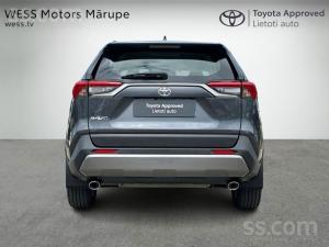 Pelēks Toyota RAV4 2019 Rīga, ar dzinēja tilpumu 2.00 L un nobraukumu 62 tūkst. km par 23990 €, foto 5 vietnē AUTOMOTO.COM.LV