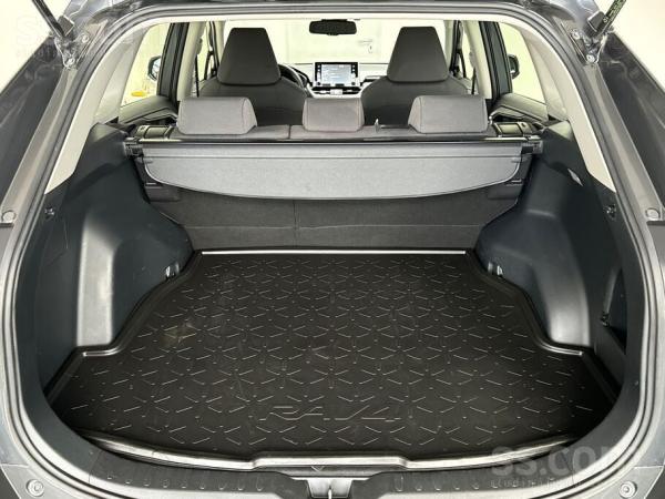 Pelēks Toyota RAV4 2019 Rīga, ar dzinēja tilpumu 2.00 L un nobraukumu 62 tūkst. km par 23990 €, foto 10 vietnē AUTOMOTO.COM.LV