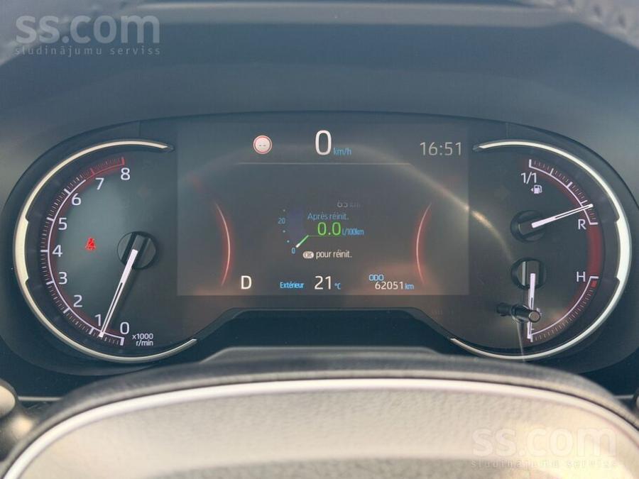Pelēks Toyota RAV4 2019 Rīga, ar dzinēja tilpumu 2.00 L un nobraukumu 62 tūkst. km par 23990 €, foto 14 vietnē AUTOMOTO.COM.LV