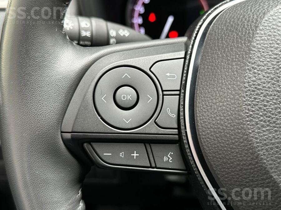 Pelēks Toyota RAV4 2019 Rīga, ar dzinēja tilpumu 2.00 L un nobraukumu 62 tūkst. km par 23990 €, foto 22 vietnē AUTOMOTO.COM.LV
