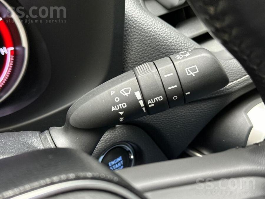 Pelēks Toyota RAV4 2019 Rīga, ar dzinēja tilpumu 2.00 L un nobraukumu 62 tūkst. km par 23990 €, foto 25 vietnē AUTOMOTO.COM.LV