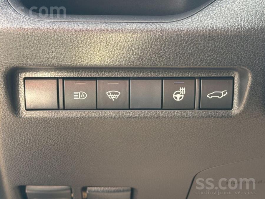 Pelēks Toyota RAV4 2019 Rīga, ar dzinēja tilpumu 2.00 L un nobraukumu 62 tūkst. km par 23990 €, foto 27 vietnē AUTOMOTO.COM.LV