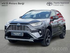 Grey Toyota RAV4 2019 in Riga, with an engine capacity of 2.50 L and mileage of 105 thousand km for 26990 €, photo  on AUTOMOTO.COM.LV