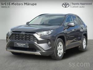 Pelēks Toyota RAV4 2019 Rīga, ar dzinēja tilpumu 2.00 L un nobraukumu 101 tūkst. km par 23990 €, foto  vietnē AUTOMOTO.COM.LV
