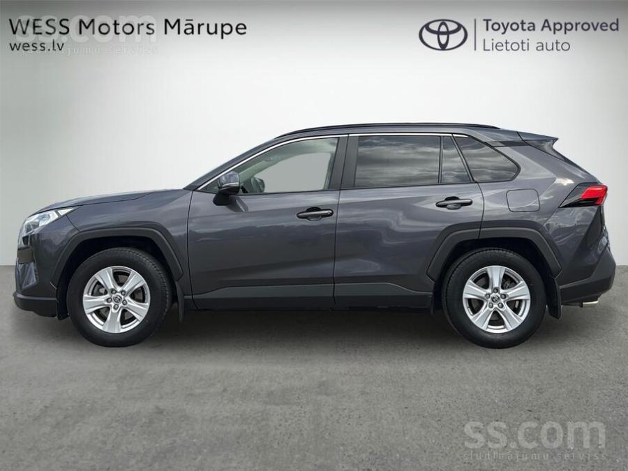 Pelēks Toyota RAV4 2019 Rīga, ar dzinēja tilpumu 2.00 L un nobraukumu 101 tūkst. km par 23990 €, foto 4 vietnē AUTOMOTO.COM.LV