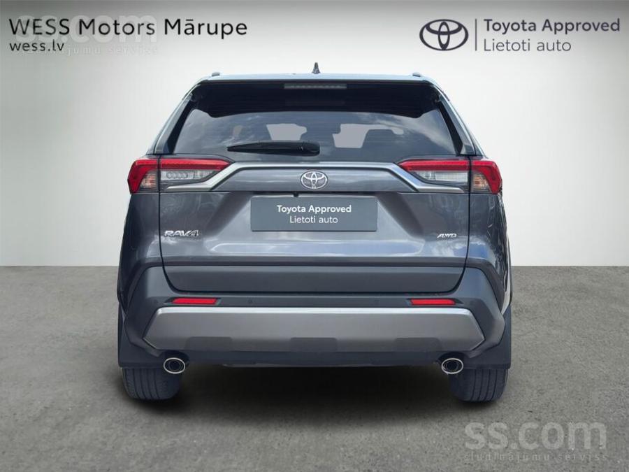 Pelēks Toyota RAV4 2019 Rīga, ar dzinēja tilpumu 2.00 L un nobraukumu 101 tūkst. km par 23990 €, foto 5 vietnē AUTOMOTO.COM.LV