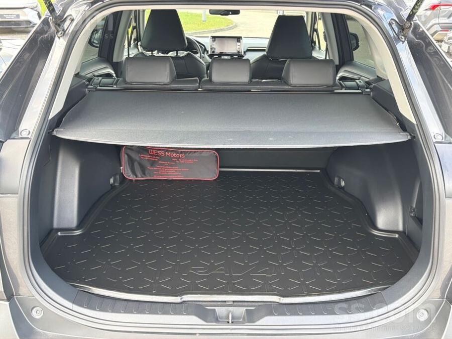 Pelēks Toyota RAV4 2019 Rīga, ar dzinēja tilpumu 2.00 L un nobraukumu 101 tūkst. km par 23990 €, foto 11 vietnē AUTOMOTO.COM.LV