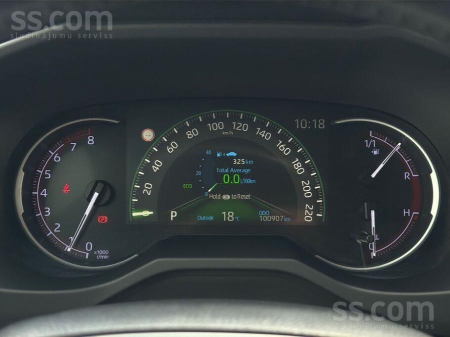 Pelēks Toyota RAV4 2019 Rīga, ar dzinēja tilpumu 2.00 L un nobraukumu 101 tūkst. km par 23990 €, foto 14 vietnē AUTOMOTO.COM.LV