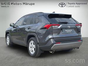 Pelēks Toyota RAV4 2019 Rīga, ar dzinēja tilpumu 2.00 L un nobraukumu 101 tūkst. km par 23990 €, foto 18 vietnē AUTOMOTO.COM.LV
