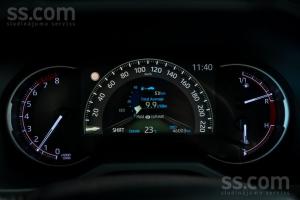 Grey Toyota RAV4 2019 in Riga, with an engine capacity of 2.00 L and mileage of 46 thousand km for 22900 €, photo 14 on AUTOMOTO.COM.LV