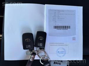Grey Toyota RAV4 2019 in Riga, with an engine capacity of 2.50 L and mileage of 186 thousand km for 17500 €, photo 30 on AUTOMOTO.COM.LV