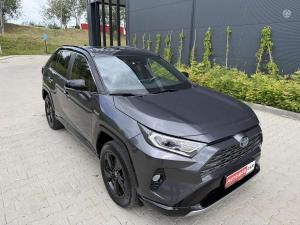 Серый Тойота РАВ 4 2019 в Вильнюс, объемом двигателя 2.50 л и пробегом 42 тыс. км за 29300 €, фото 3 на AUTOMOTO.COM.LV