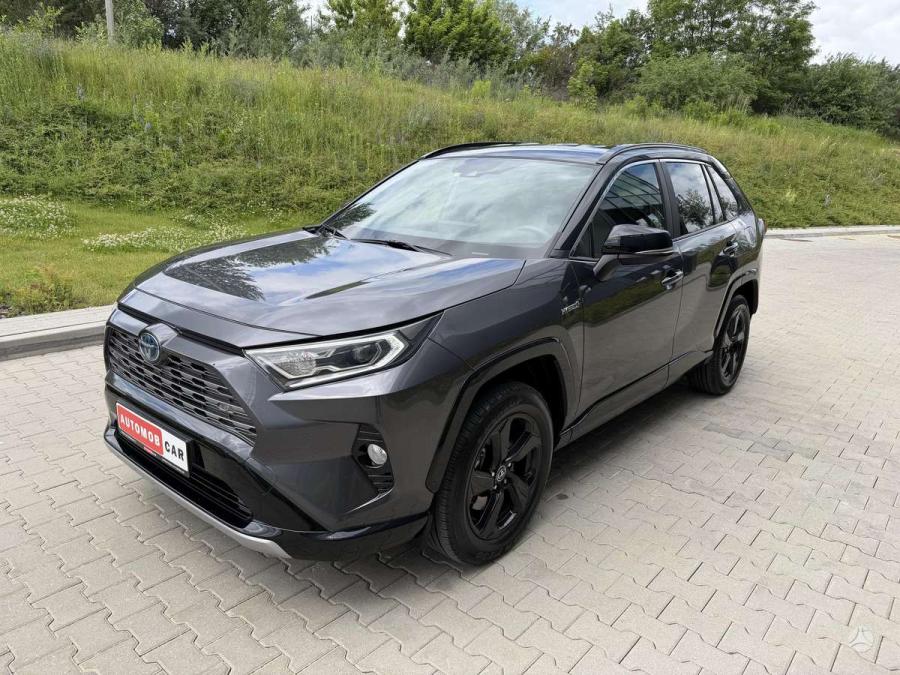 Серый Тойота РАВ 4 2019 в Вильнюс, объемом двигателя 2.50 л и пробегом 42 тыс. км за 29300 €, фото 7 на AUTOMOTO.COM.LV