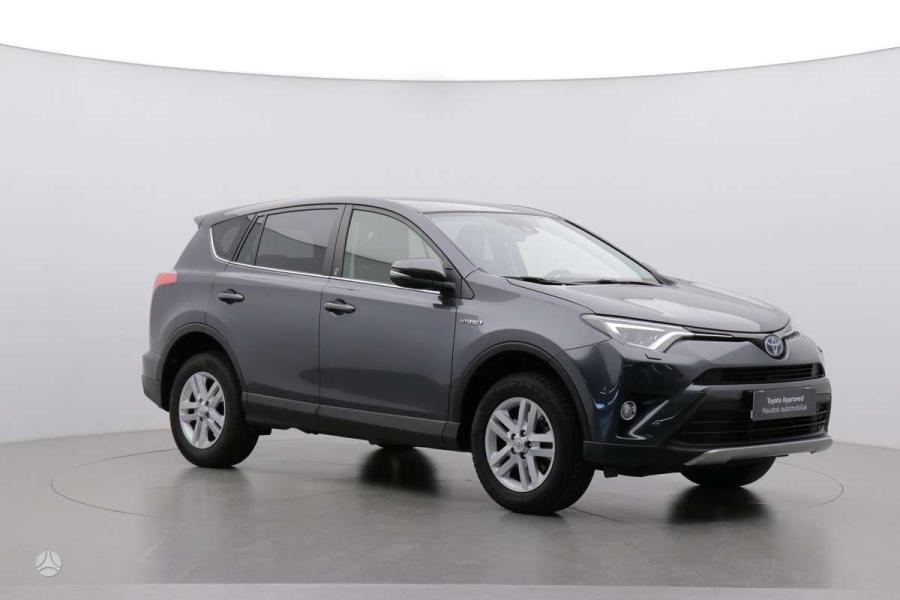 Grey Toyota RAV4 2019 in Vilnius, with an engine capacity of 2.49 L and mileage of 70 thousand km for 20900 €, photo 20 on AUTOMOTO.COM.LV