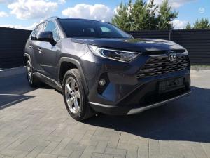 Pelēks Toyota RAV4 2019 Viļņa, ar dzinēja tilpumu 2.49 L un nobraukumu 196 tūkst. km par 21700 €, foto  vietnē AUTOMOTO.COM.LV