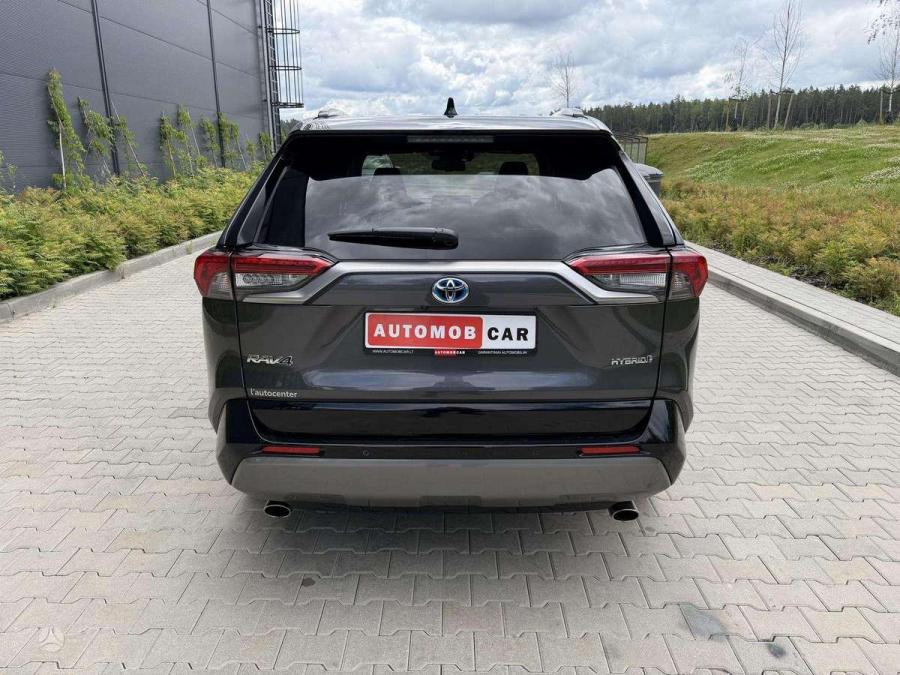 Grey Toyota RAV4 2019 in Vilnius, with an engine capacity of 2.50 L and mileage of 42 thousand km for 29300 €, photo 14 on AUTOMOTO.COM.LV