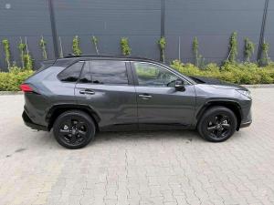 Grey Toyota RAV4 2019 in Vilnius, with an engine capacity of 2.50 L and mileage of 42 thousand km for 29300 €, photo 17 on AUTOMOTO.COM.LV