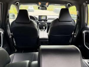 Grey Toyota RAV4 2019 in Vilnius, with an engine capacity of 2.50 L and mileage of 42 thousand km for 29300 €, photo 39 on AUTOMOTO.COM.LV