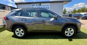 Grey Toyota RAV4 2019 in Panevezys, with an engine capacity of 2.49 L and mileage of 185 thousand km for 21500 €, photo 6 on AUTOMOTO.COM.LV