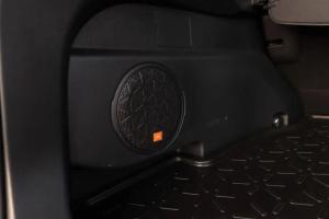 Grey Toyota RAV4 2019 in Jelgava, with an engine capacity of 2.50 L and mileage of 110 thousand km for 28700 €, photo 19 on AUTOMOTO.COM.LV