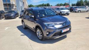 Pelēks Toyota RAV4 2019 Šauļi, ar dzinēja tilpumu 2.49 L un nobraukumu 253 tūkst. km par 15900 €, foto  vietnē AUTOMOTO.COM.LV