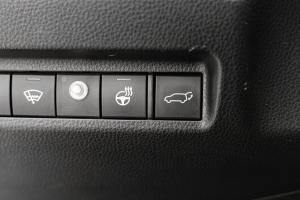 Pelēks Toyota RAV4 2019 Mārupe, ar dzinēja tilpumu 2.00 L un nobraukumu 75 tūkst. km par 24950 €, foto 10 vietnē AUTOMOTO.COM.LV