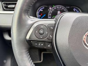 Pelēks Toyota RAV4 2019 Viļņa, ar dzinēja tilpumu 2.49 L un nobraukumu 62 tūkst. km par 28250 €, foto 19 vietnē AUTOMOTO.COM.LV
