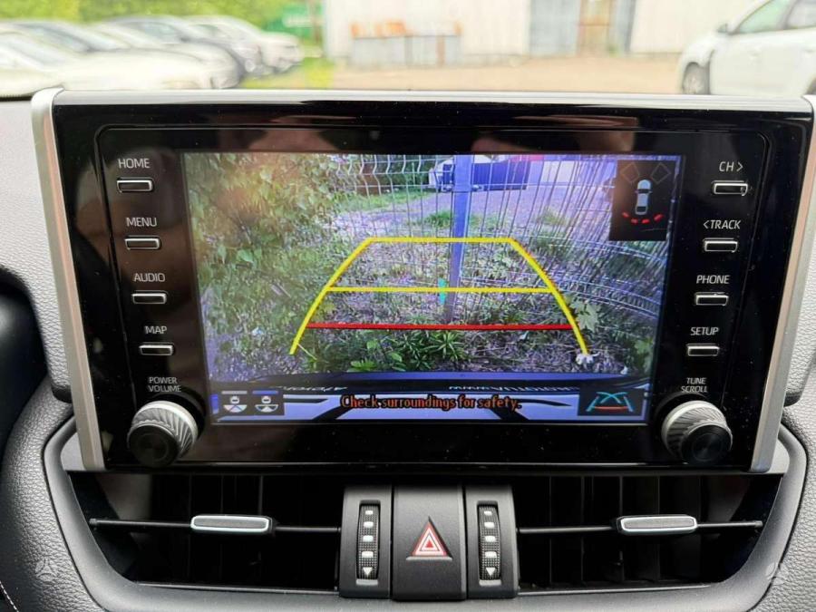 Pelēks Toyota RAV4 2019 Viļņa, ar dzinēja tilpumu 2.49 L un nobraukumu 62 tūkst. km par 28250 €, foto 25 vietnē AUTOMOTO.COM.LV