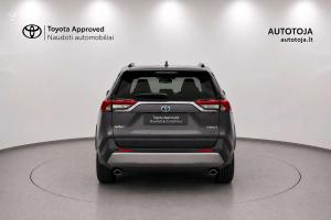 Grey Toyota RAV4 2019 in Kaunas, with an engine capacity of 2.49 L and mileage of 114 thousand km for 26900 €, photo 5 on AUTOMOTO.COM.LV