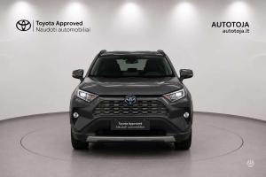 Grey Toyota RAV4 2019 in Kaunas, with an engine capacity of 2.49 L and mileage of 114 thousand km for 26900 €, photo 6 on AUTOMOTO.COM.LV