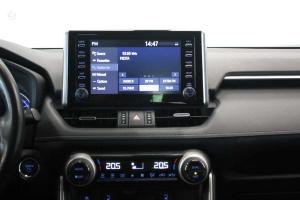 Grey Toyota RAV4 2019 in Kaunas, with an engine capacity of 2.49 L and mileage of 114 thousand km for 26900 €, photo 15 on AUTOMOTO.COM.LV