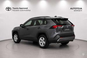 Grey Toyota RAV4 2019 in Kaunas, with an engine capacity of 2.49 L and mileage of 114 thousand km for 26900 €, photo 18 on AUTOMOTO.COM.LV