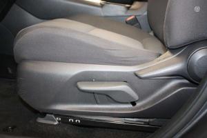 Grey Toyota RAV4 2019 in Kaunas, with an engine capacity of 2.49 L and mileage of 114 thousand km for 26900 €, photo 23 on AUTOMOTO.COM.LV