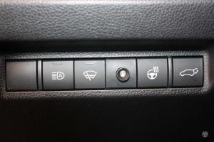 Grey Toyota RAV4 2019 in Kaunas, with an engine capacity of 2.49 L and mileage of 114 thousand km for 26900 €, photo 25 on AUTOMOTO.COM.LV