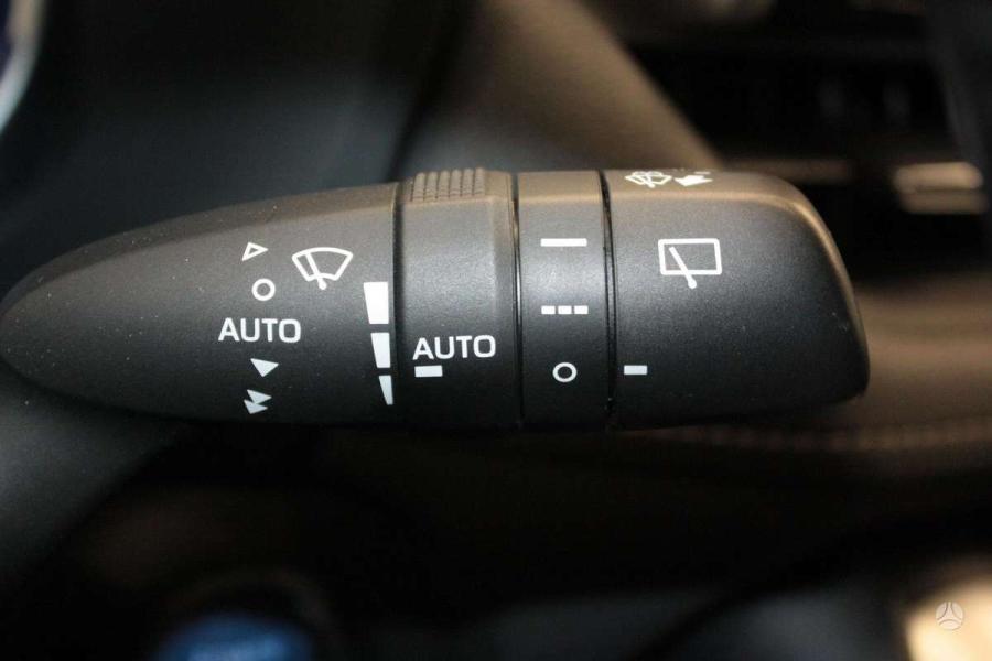 Grey Toyota RAV4 2019 in Kaunas, with an engine capacity of 2.49 L and mileage of 114 thousand km for 26900 €, photo 32 on AUTOMOTO.COM.LV
