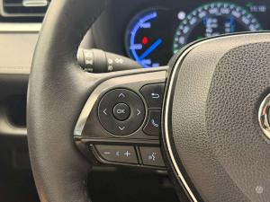 Grey Toyota RAV4 2019 in Panevezys, with an engine capacity of 2.49 L and mileage of 224 thousand km for 21590 €, photo 23 on AUTOMOTO.COM.LV