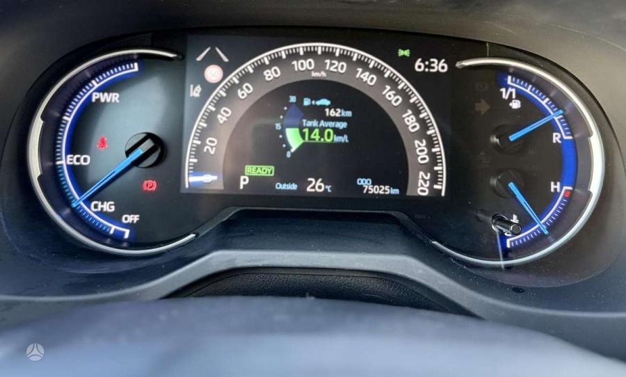 Серый Тойота РАВ 4 2019 в Вильнюс, объемом двигателя 2.49 л и пробегом 75 тыс. км за 25900 €, фото 22 на AUTOMOTO.COM.LV