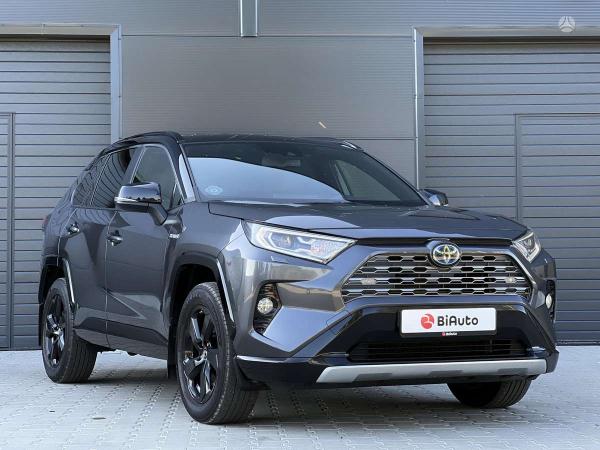 Pelēks Toyota RAV4 2019 Utena, ar dzinēja tilpumu 2.49 L un nobraukumu 154 tūkst. km par 23650 €, foto 9 vietnē AUTOMOTO.COM.LV