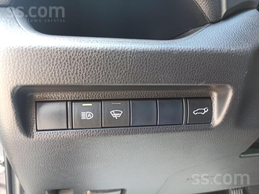 Grey Toyota RAV4 2019 in Daugavpils, with an engine capacity of 2.50 L and mileage of 0 thousand km for 23300 €, photo 23 on AUTOMOTO.COM.LV