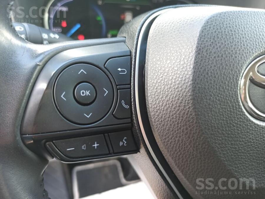 Grey Toyota RAV4 2019 in Daugavpils, with an engine capacity of 2.50 L and mileage of 0 thousand km for 23300 €, photo 24 on AUTOMOTO.COM.LV