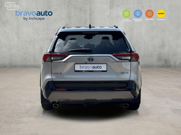Pelēks Toyota RAV4 2019 Kauņa, ar dzinēja tilpumu 2.50 L un nobraukumu 125 tūkst. km par 27472 €, foto 4 vietnē AUTOMOTO.COM.LV