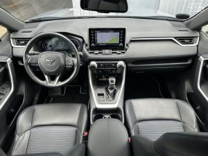 Grey Toyota RAV4 2019 in Kaunas, with an engine capacity of 2.50 L and mileage of 125 thousand km for 26774 €, photo 16 on AUTOMOTO.COM.LV