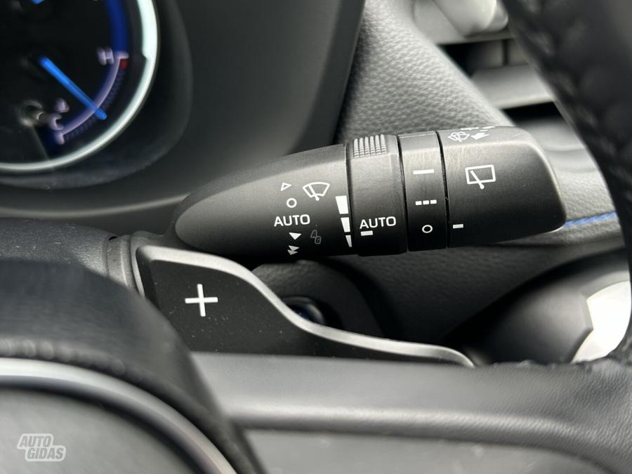Grey Toyota RAV4 2019 in Kaunas, with an engine capacity of 2.50 L and mileage of 125 thousand km for 26774 €, photo 21 on AUTOMOTO.COM.LV