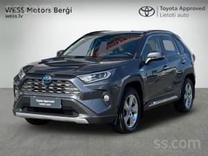 Pelēks Toyota RAV4 2019 Rīga, ar dzinēja tilpumu 2.50 L un nobraukumu 145 tūkst. km par 27490 €, foto  vietnē AUTOMOTO.COM.LV
